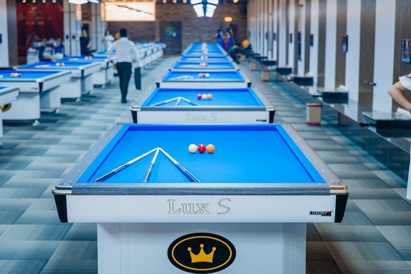 Cập Nhật Bảng Giá Bàn Bida Phăng 2023 - Billiards Hoàng Gia